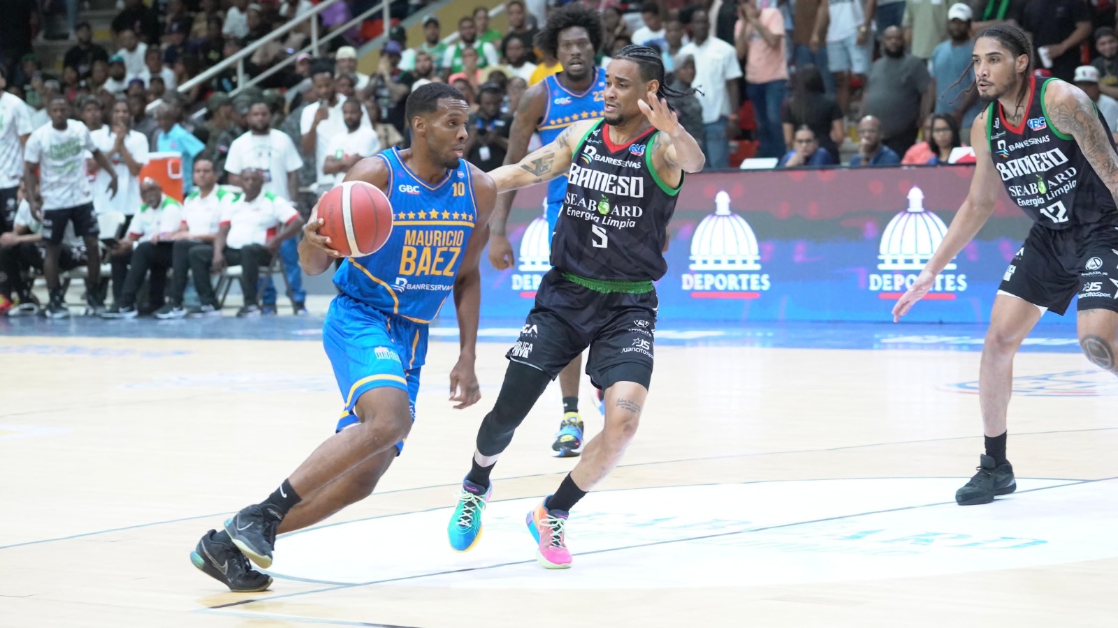 ¡En final de espanto y brinco! el "Fantasma" deslumbra y Mauricio Báez ...