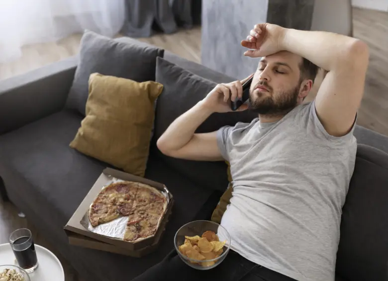 Experto en sueño advierte: "comer en exceso afecta el descanso" y ...