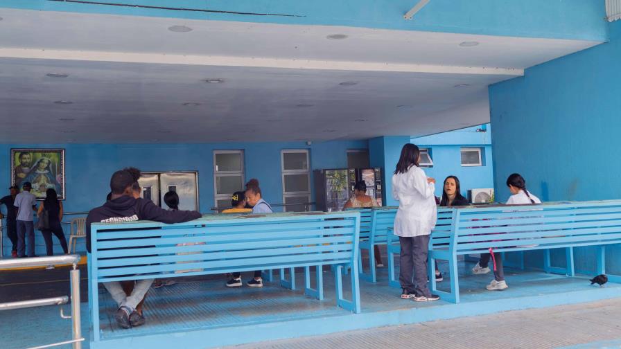 Disminuye el número de haitianos en las maternidades del país - RCC ...