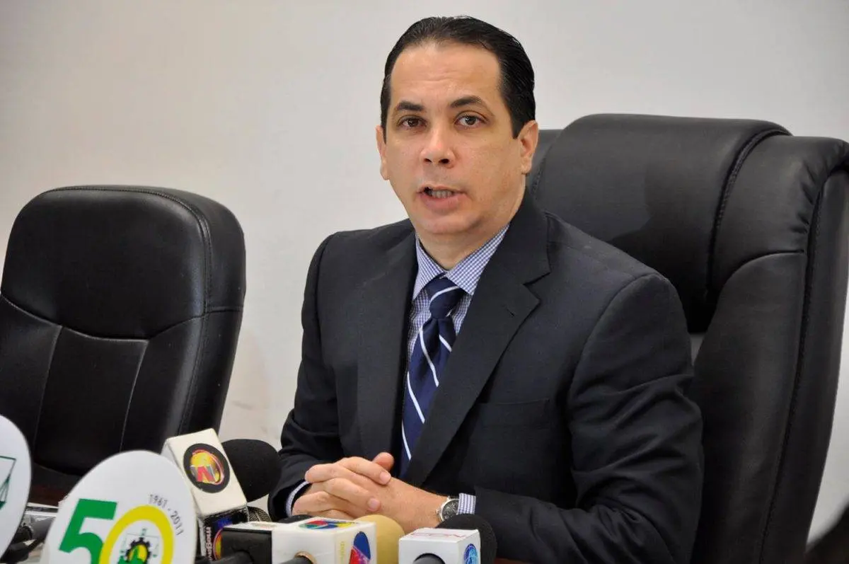 Filpo: Gobierno sugirió a Carlos Iglesias para el CDES